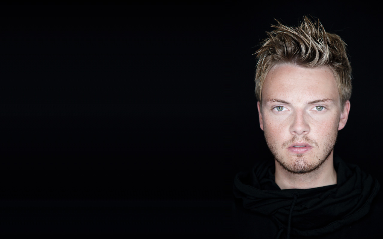 Contact | Philipp Moschitz